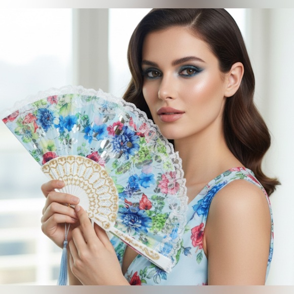 Quiet Luxury Boutique | Accessories | New Floral Victorian Lace Hand ...
